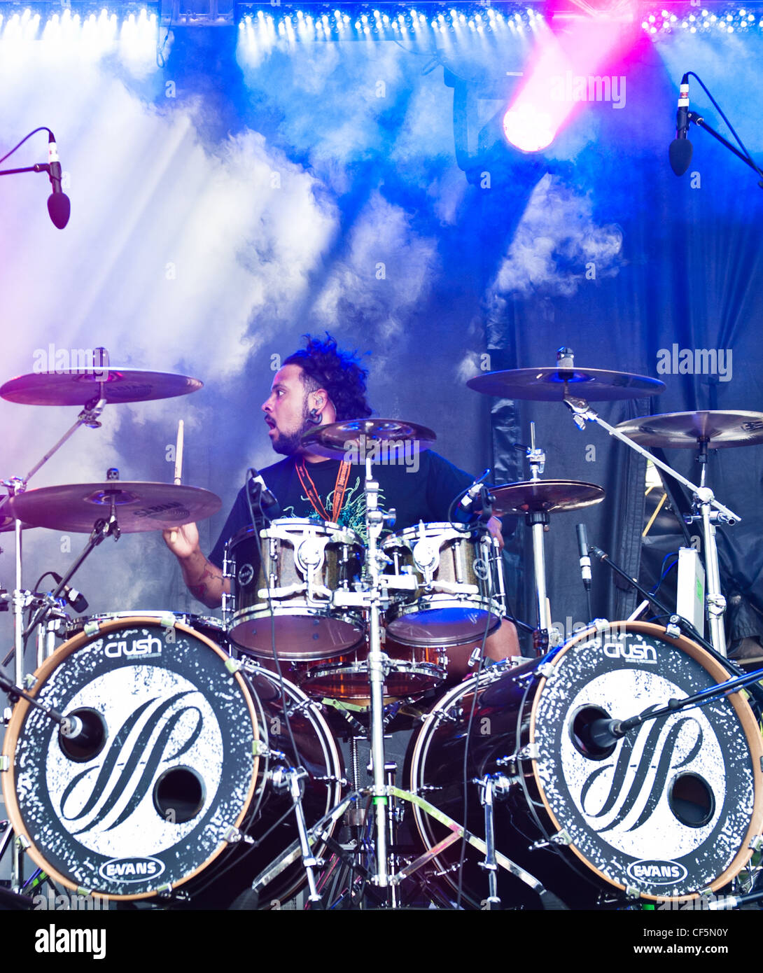 Straight line stitch hi-res stock photography and images - Alamy