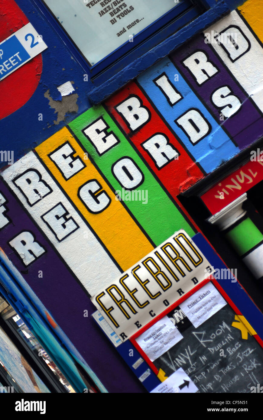 The exterior of a record shop in the Temple Bar area of Dublin Stock ...