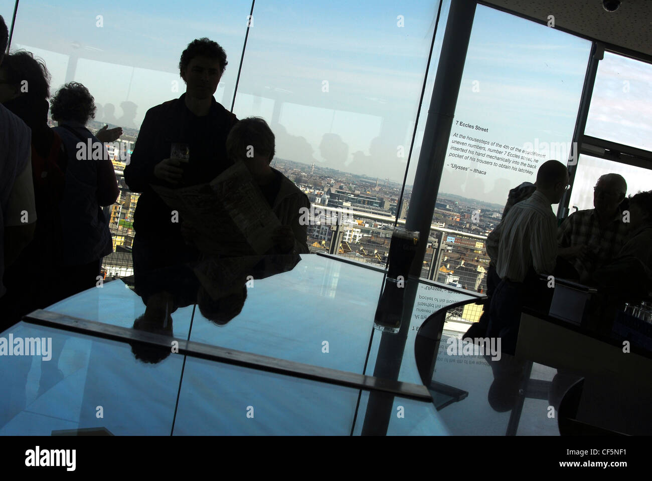 Guinness storehouse bar hi-res stock photography and images - Alamy