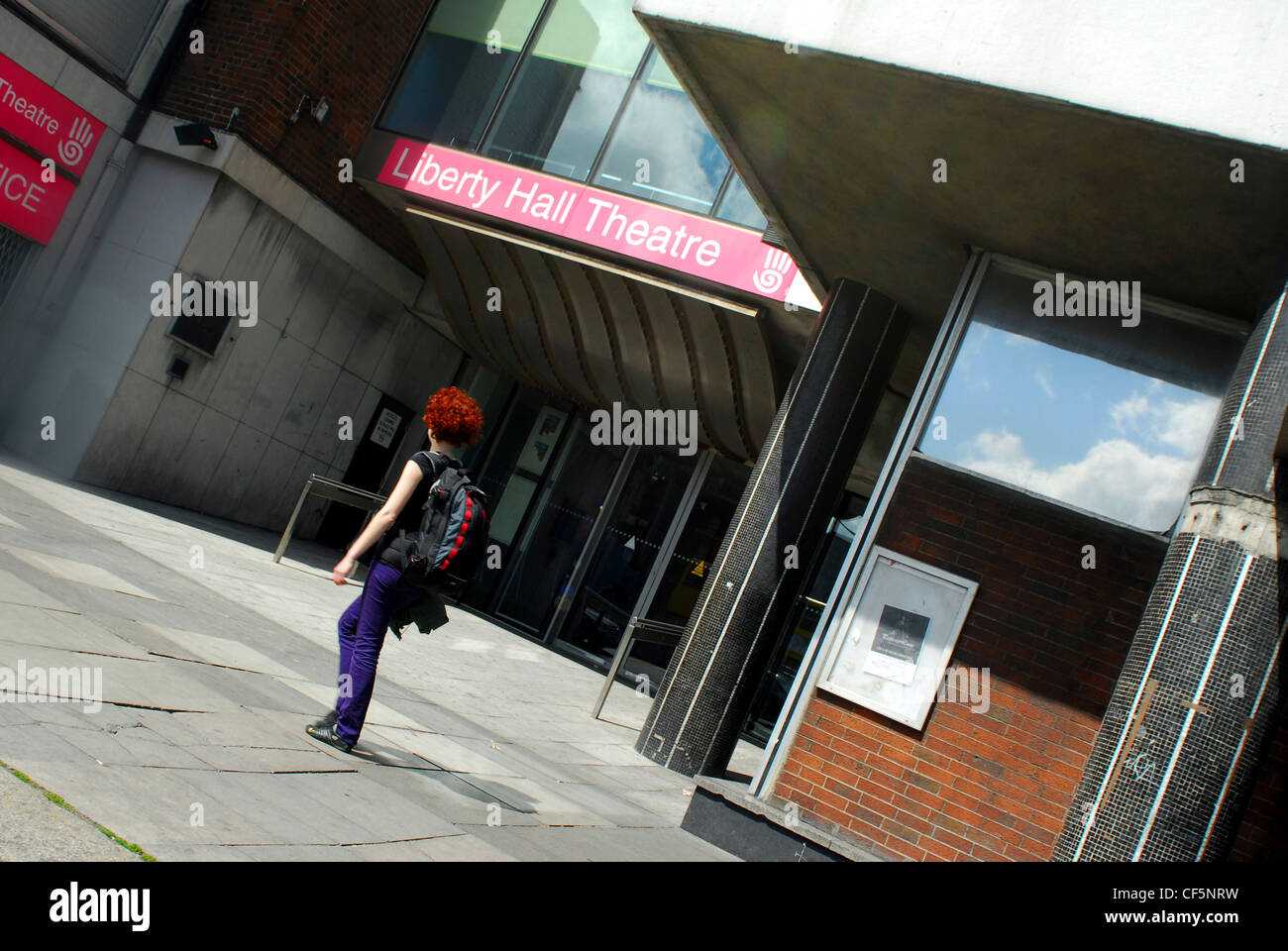 Liberty hall theatre dublin hi-res stock photography and images - Alamy