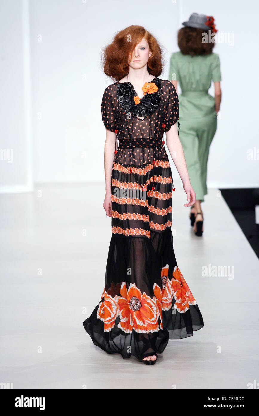 Jaeger London Fashion Week Ready To Wear Spring Summer Alice Gibb Model Wearing Flowing Sheer
