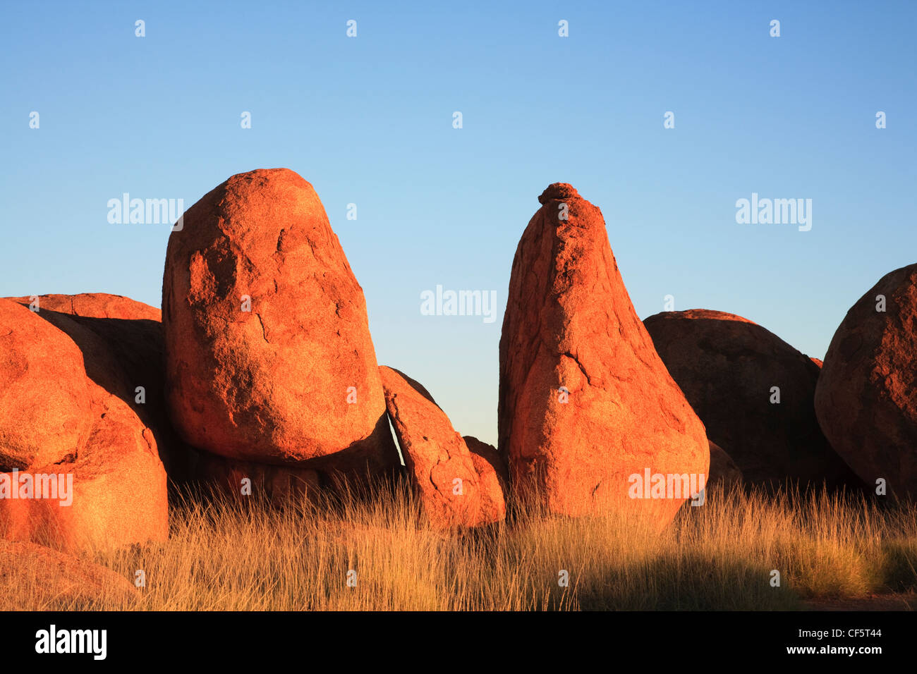 Devils Marbles, rock formations in the Northern Territory, Australia ...