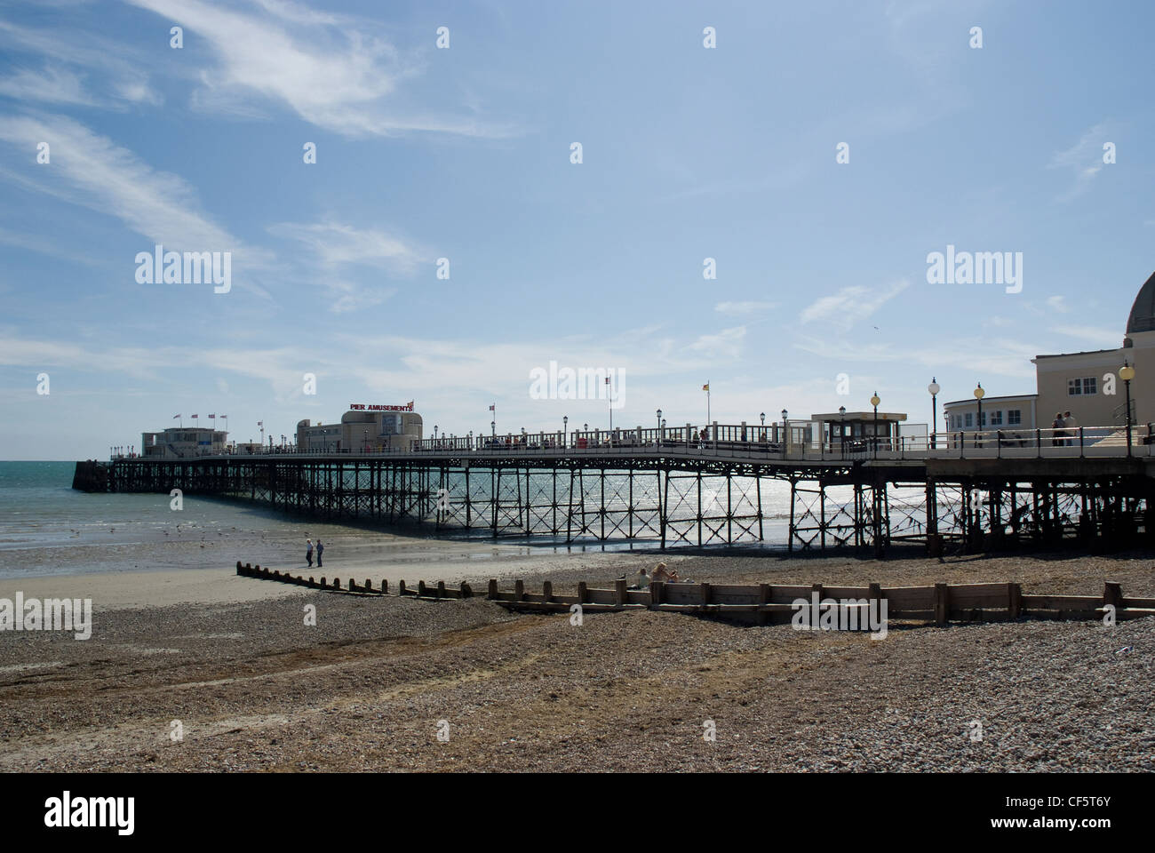 Victorian grade ii listed structure hi-res stock photography and images ...