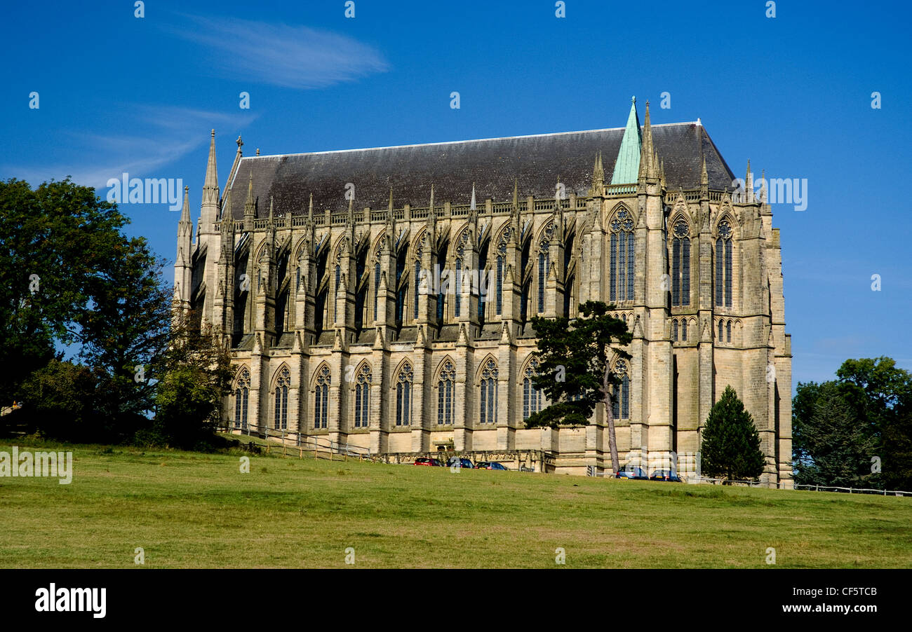 English chapel hi-res stock photography and images - Alamy