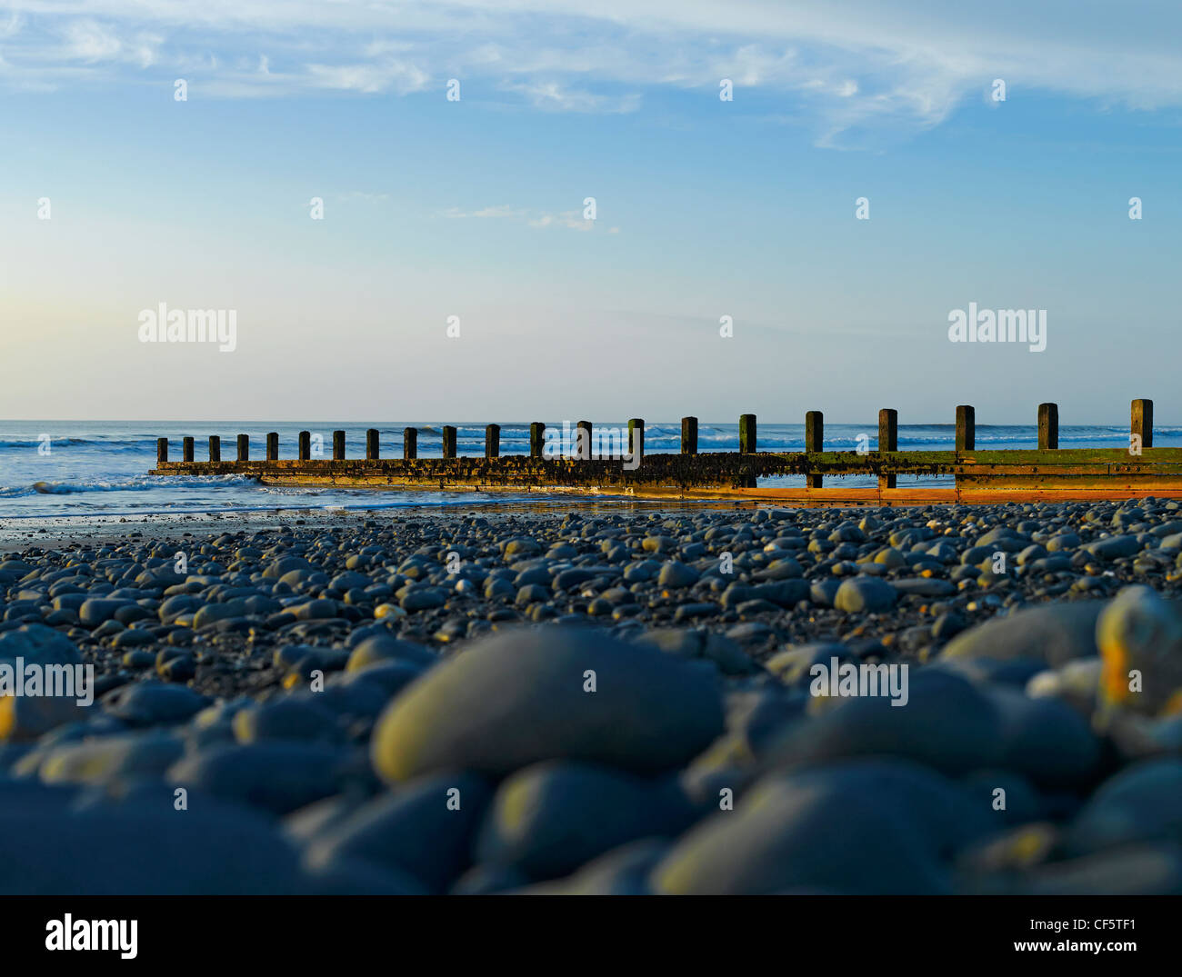 Groynes on north wales coast hi-res stock photography and images - Alamy