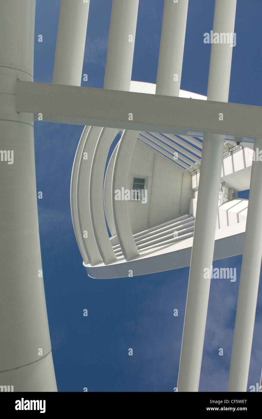 Spinnaker tower glass floor hi-res stock photography and images - Alamy