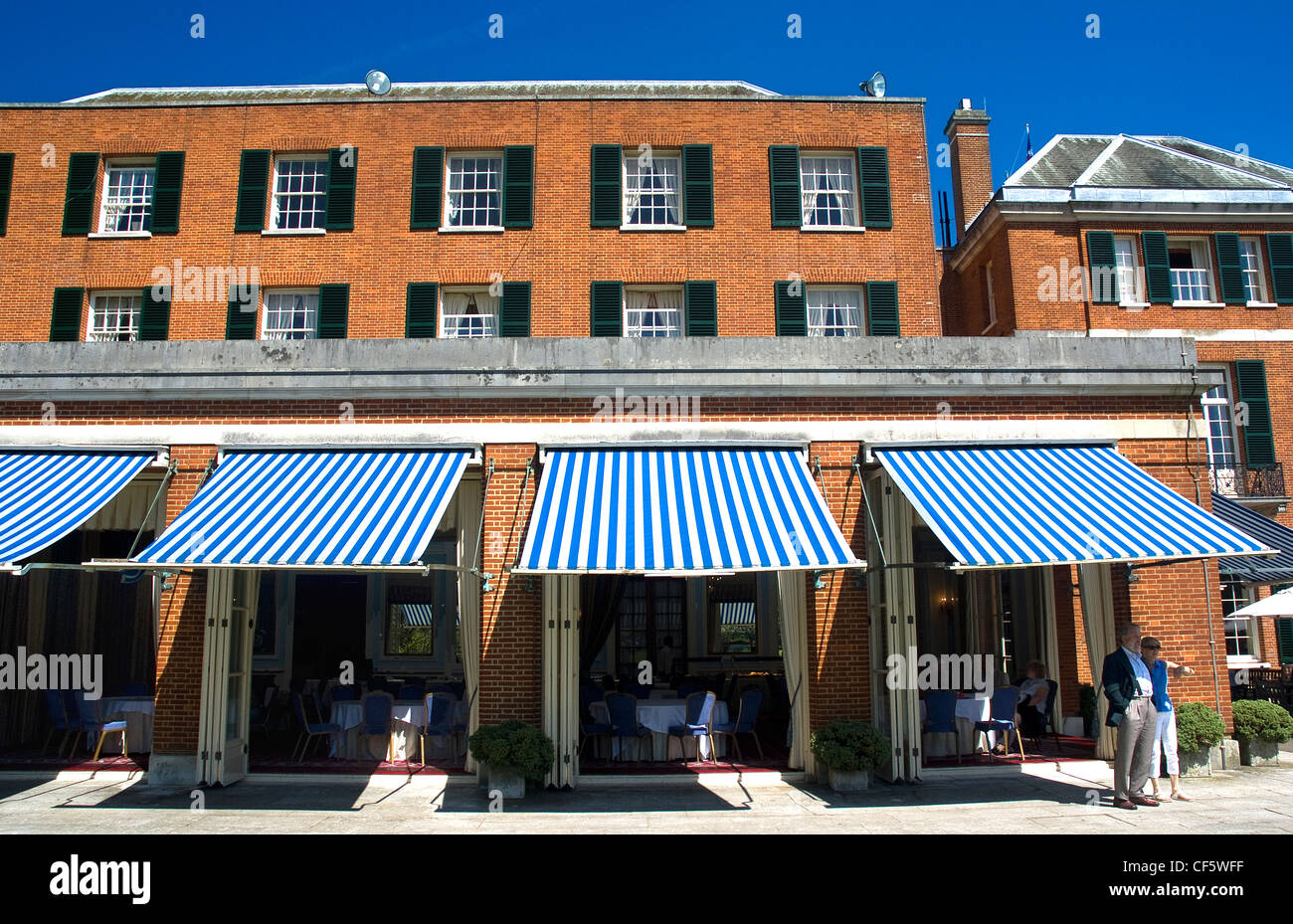 Dining tables standing on terrace hi-res stock photography and images ...
