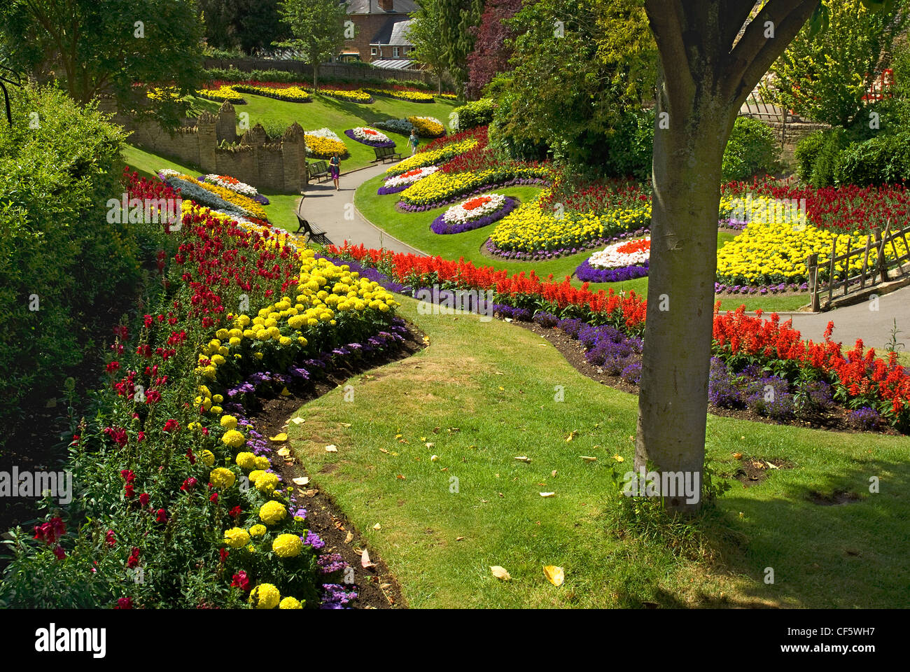 Floral display in grounds hi-res stock photography and images - Alamy