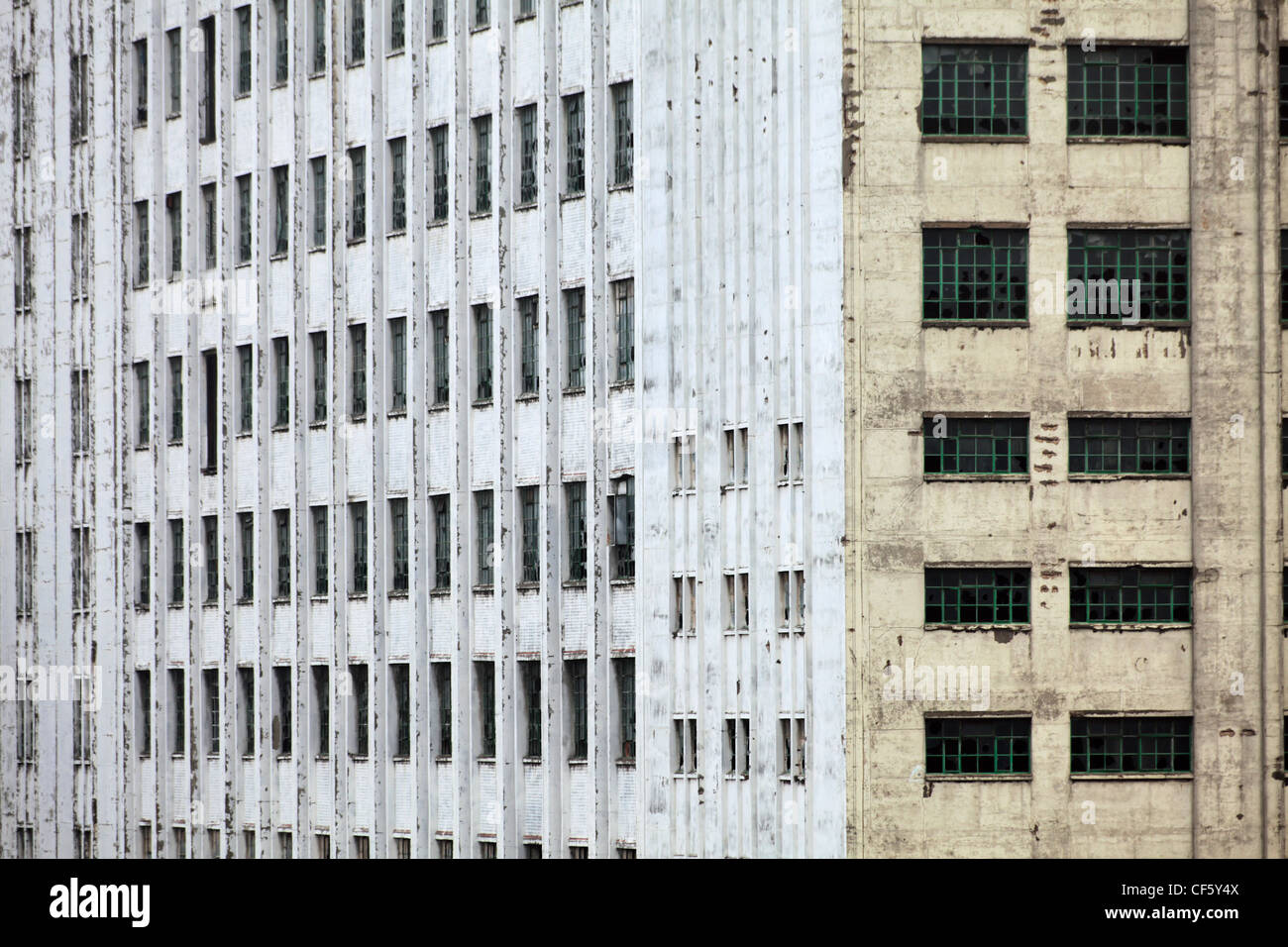 Side elevation hi-res stock photography and images - Alamy