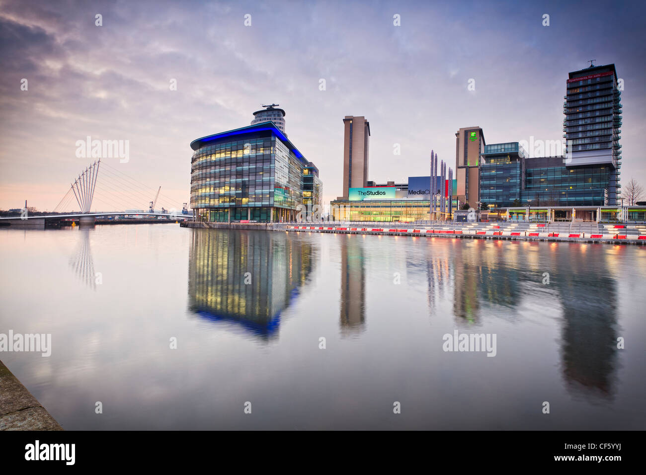 Mediacityuk architecture hi-res stock photography and images - Alamy