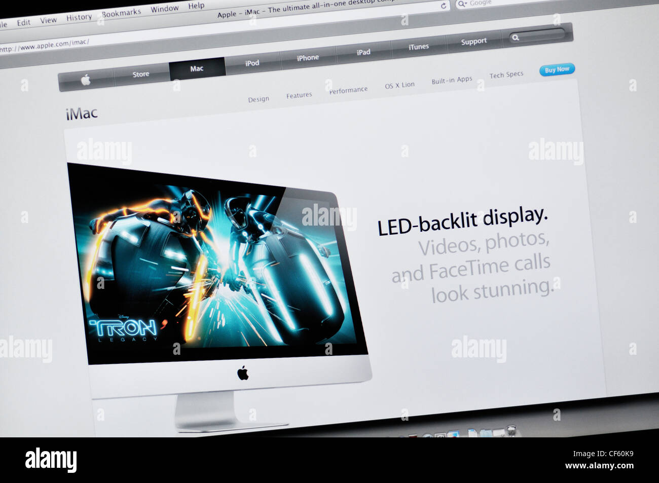 Apple store website Stock Photo - Alamy