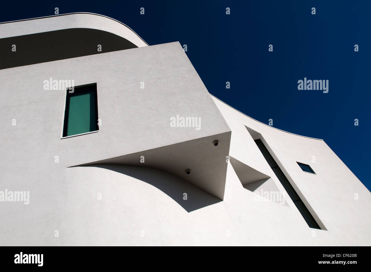 The Towner Building in Eastbourne, home to the Towner Art Gallery Stock ...