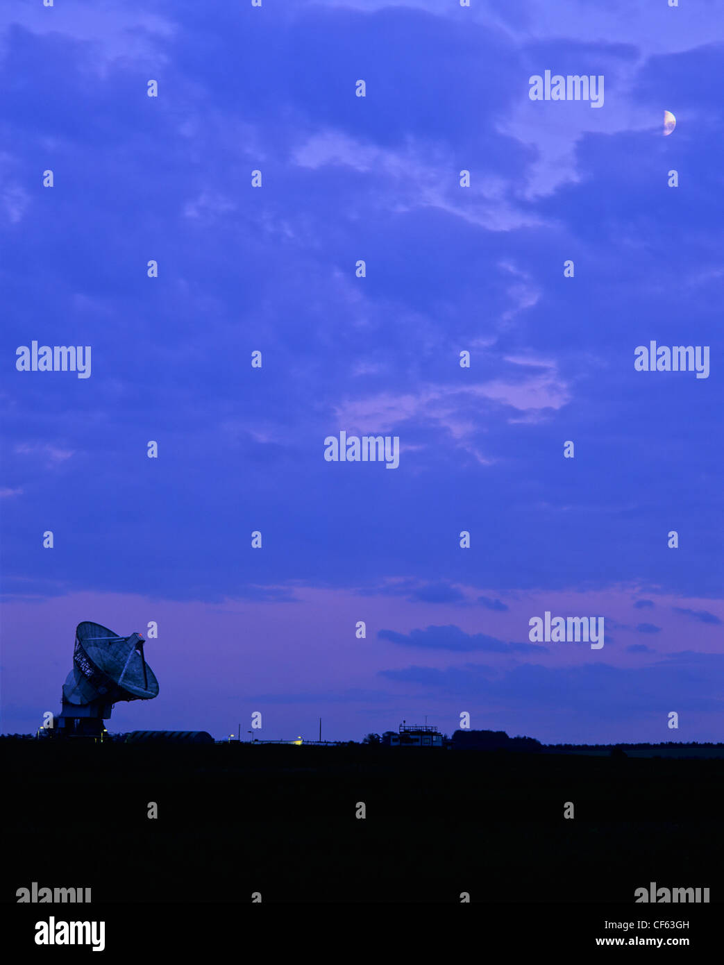 The world's largest fully steerable meteorological radar at Chilbolton ...