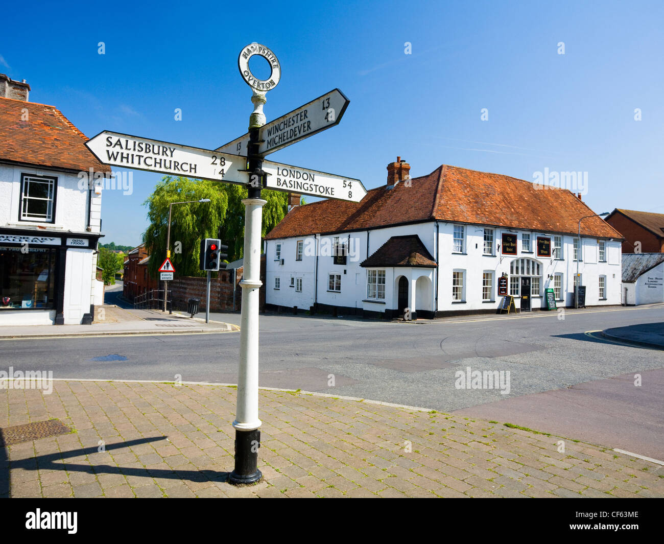 Overton hampshire hi-res stock photography and images - Alamy