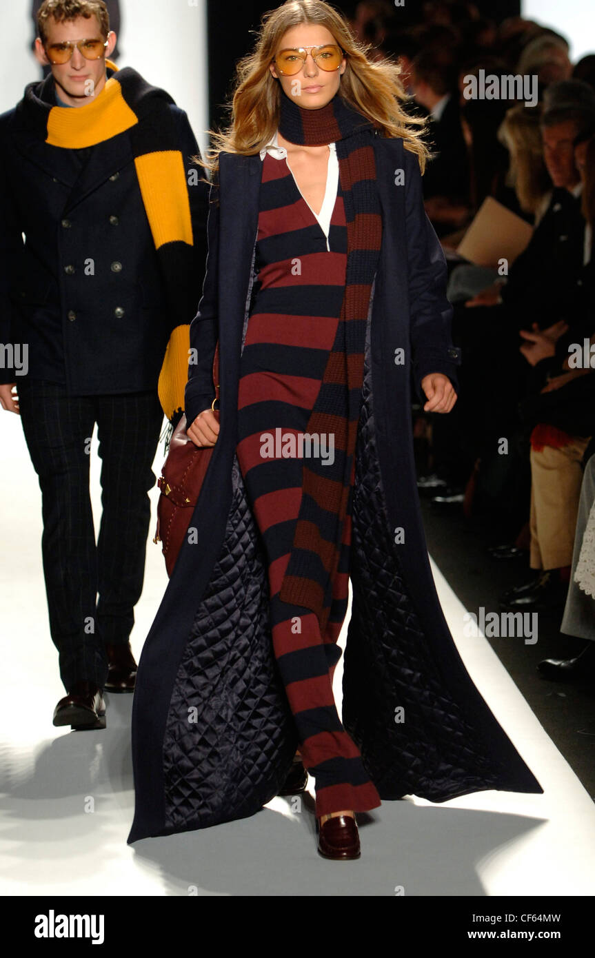 Michael Kors New York Ready to Wear Autumn Winter Female model Daria ...
