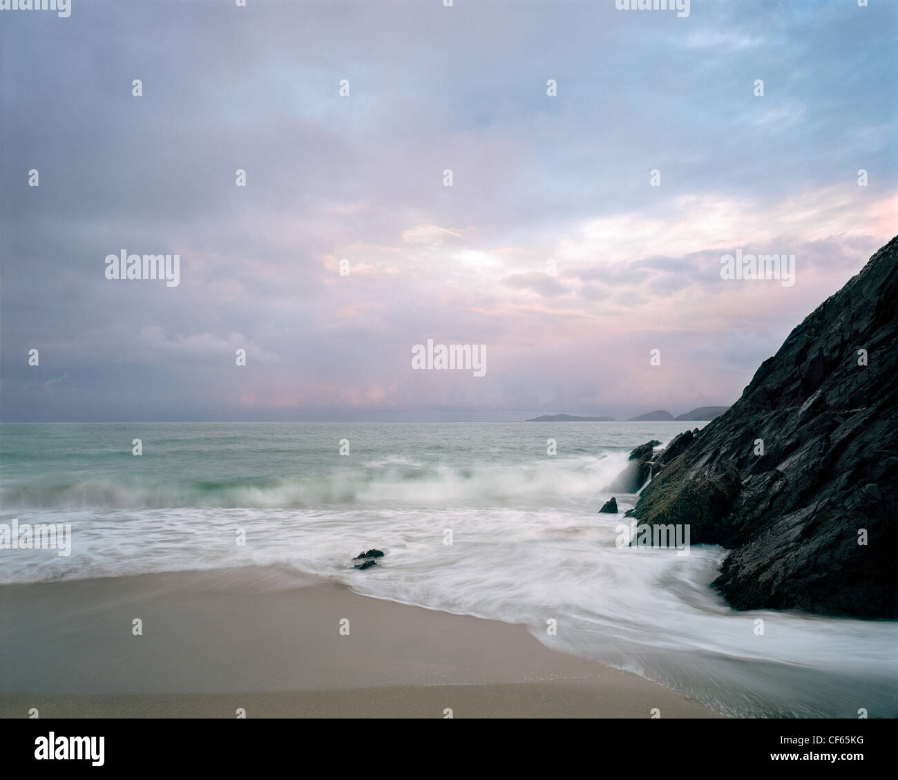 Tidal strand hi-res stock photography and images - Alamy