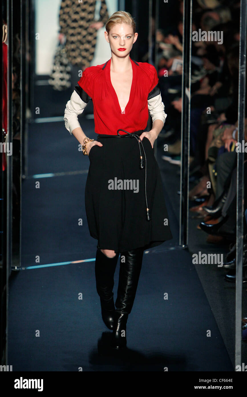 Diane Von Furstenberg New York Ready to Wear Autumn Winter 2011 2012 ...