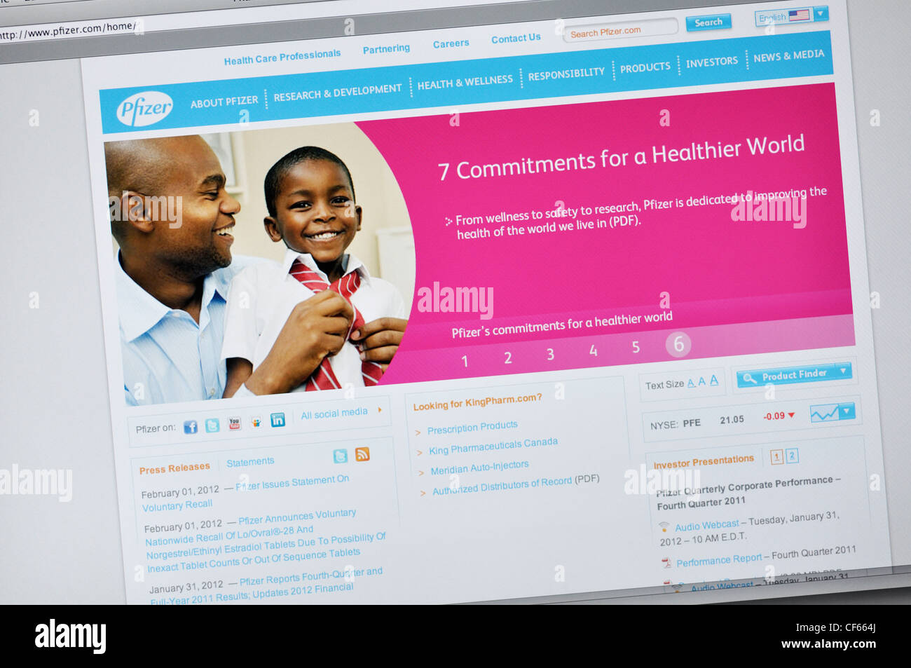 Pfizer website - Pharmaceutical Company Stock Photo - Alamy