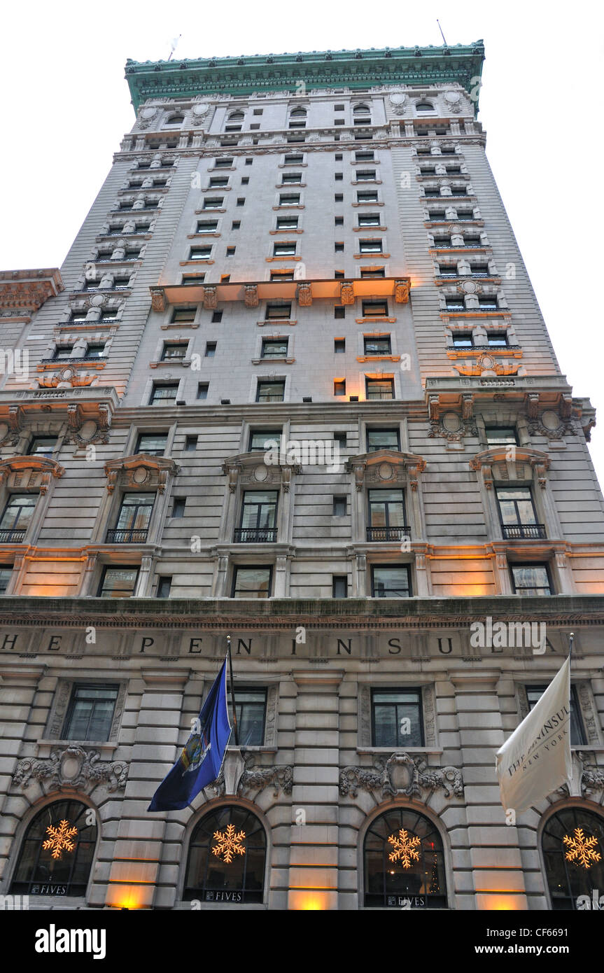 New york designer stores hi-res stock photography and images - Alamy