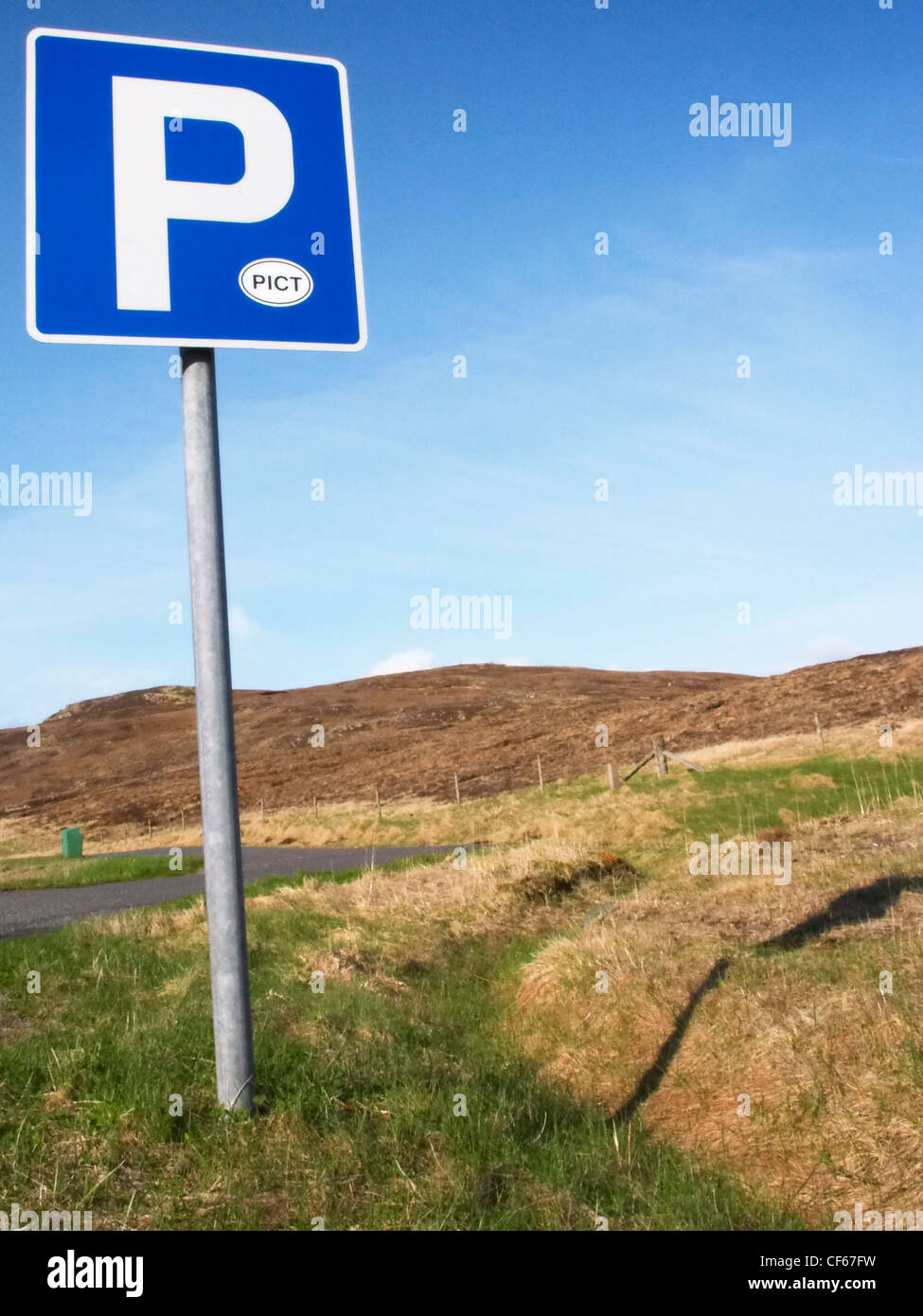 Shetland island road sign hi-res stock photography and images - Alamy