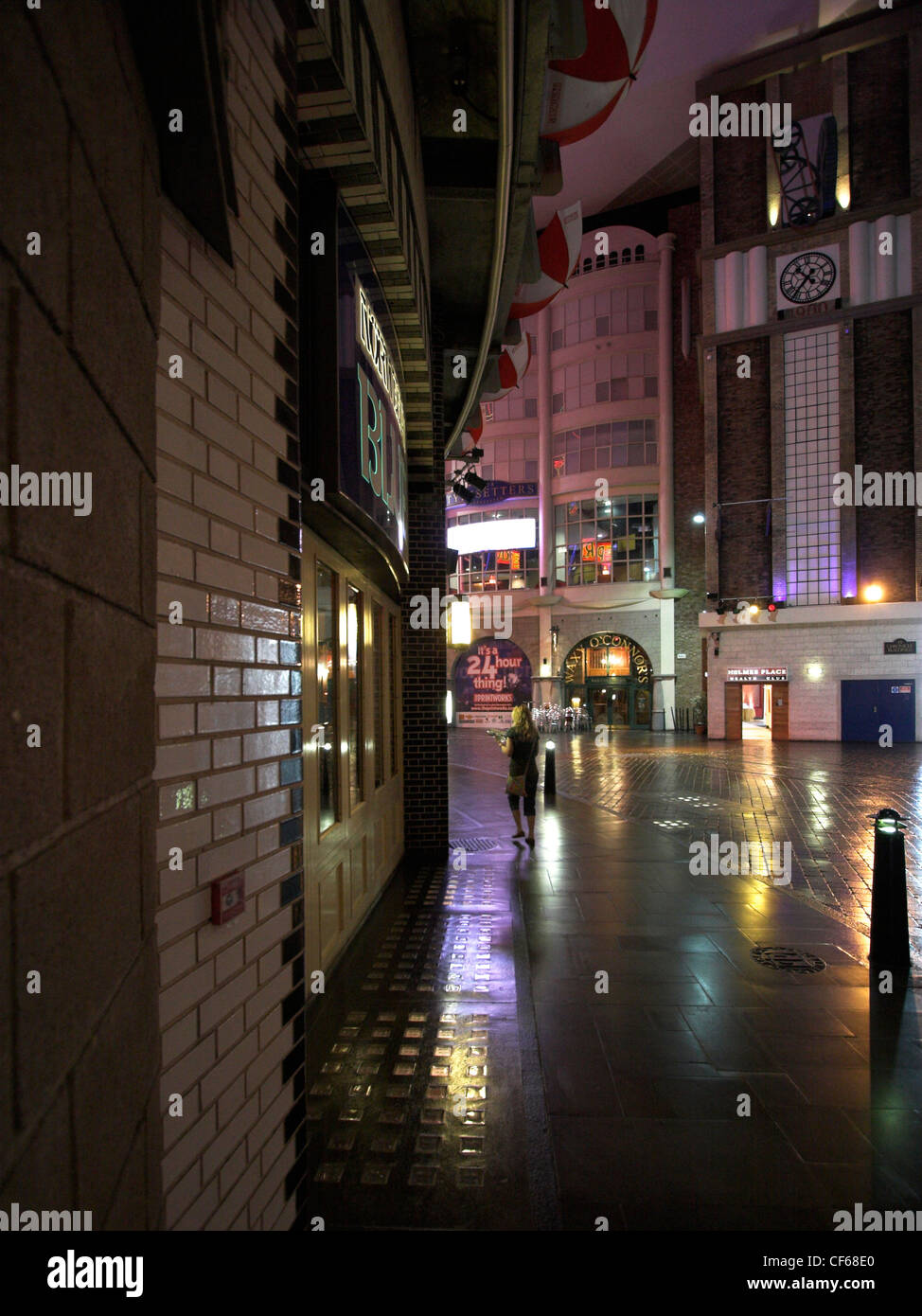 Manchester streets hi-res stock photography and images - Alamy