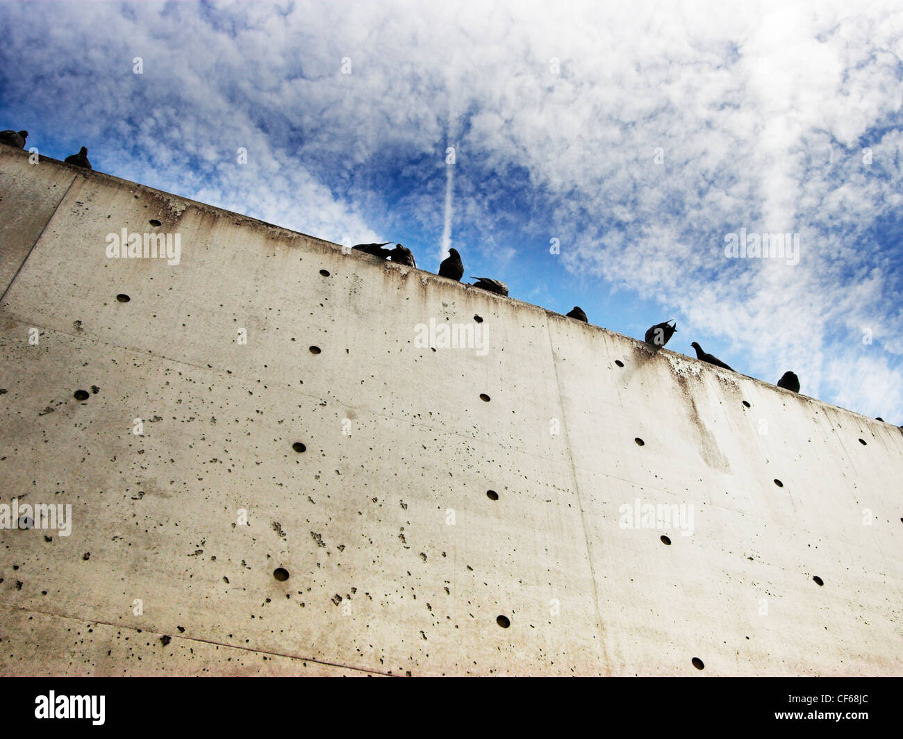 Manchester wall hi-res stock photography and images - Alamy
