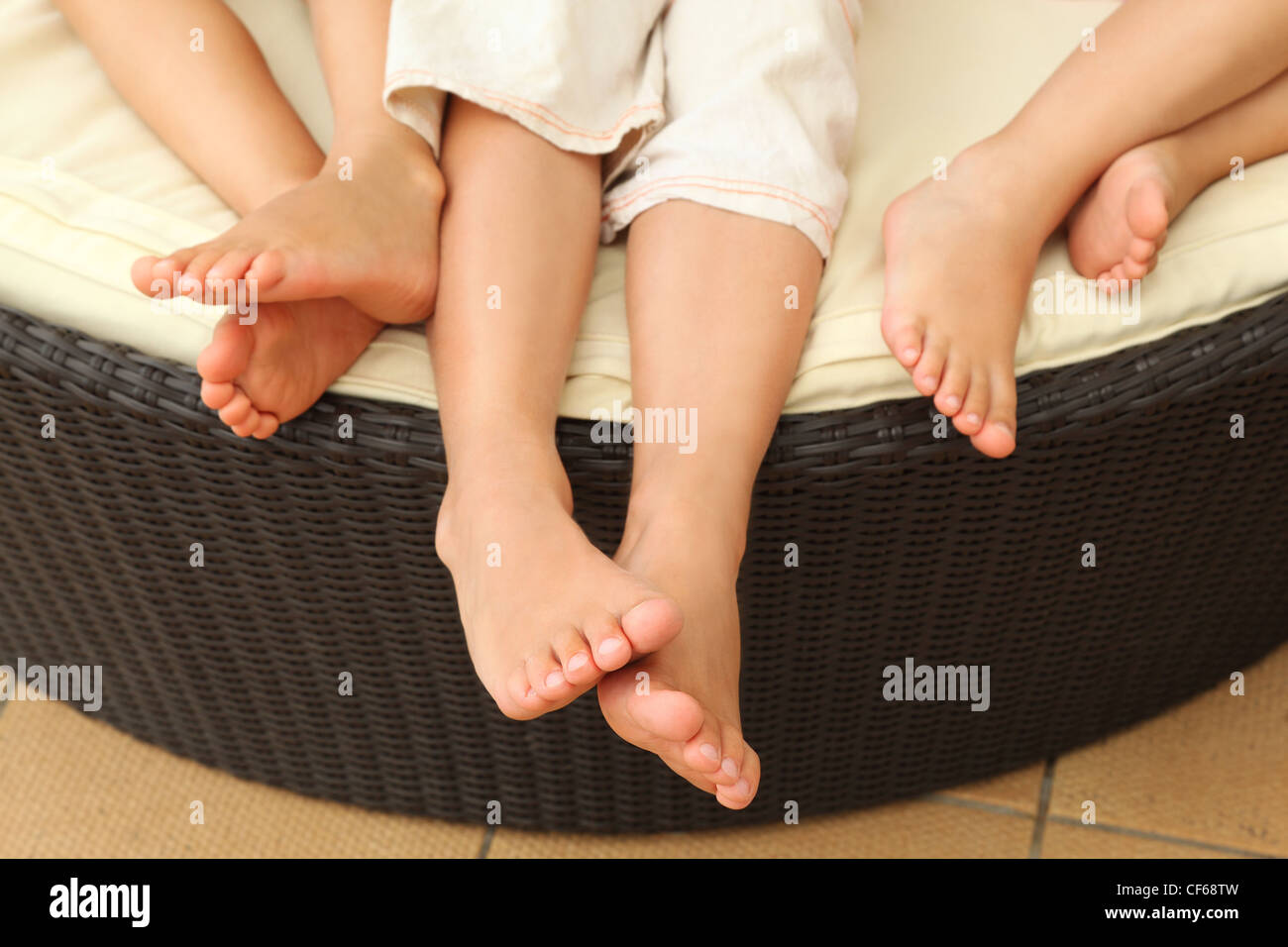 Circle children not group not family hi-res stock photography and ...