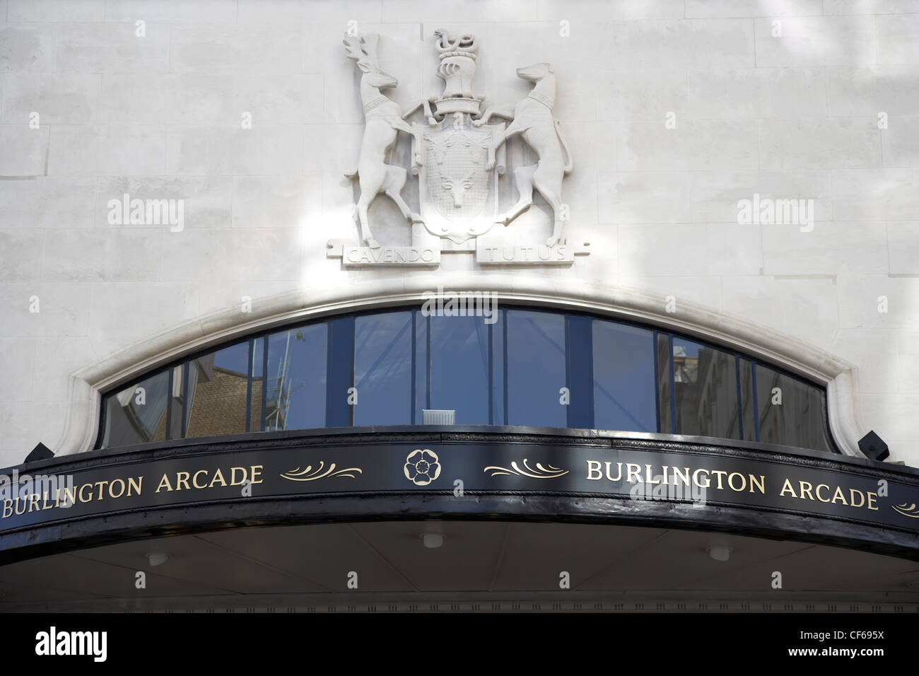 Windows above signage and entrance hi-res stock photography and images ...