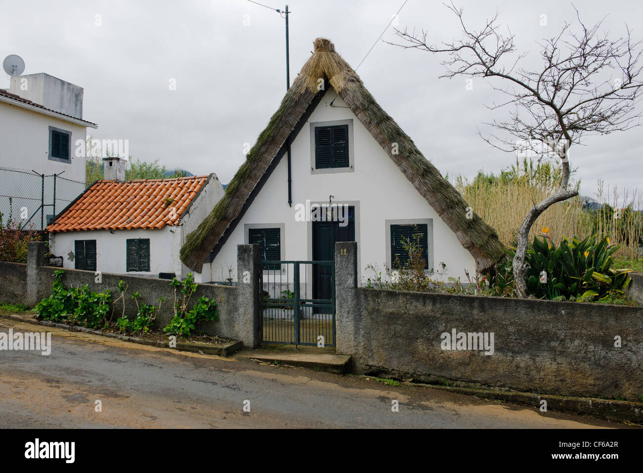 A frame hi-res stock photography and images - Alamy