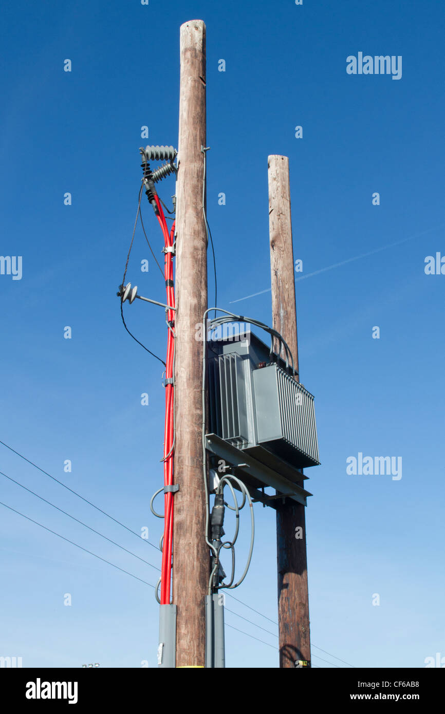 H frame power poles High Resolution Stock Photography and Images - Alamy