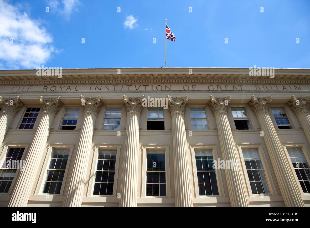 Royal institution hi-res stock photography and images - Alamy