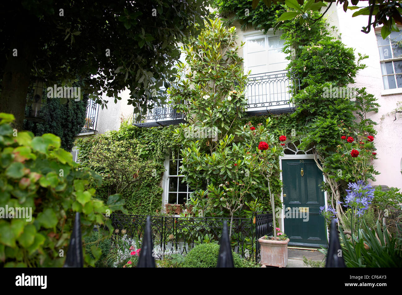 Flask walk hampstead hi-res stock photography and images - Alamy