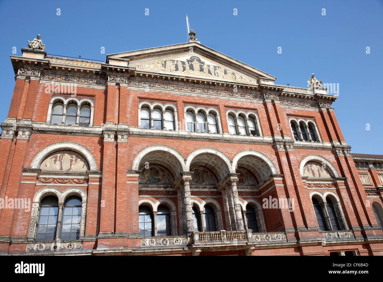 Victoria road kensington hi-res stock photography and images - Alamy
