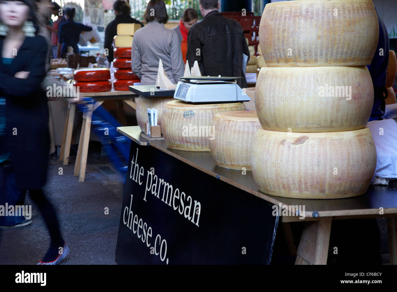A cheese stall at Borough Market Stock Photo - Alamy