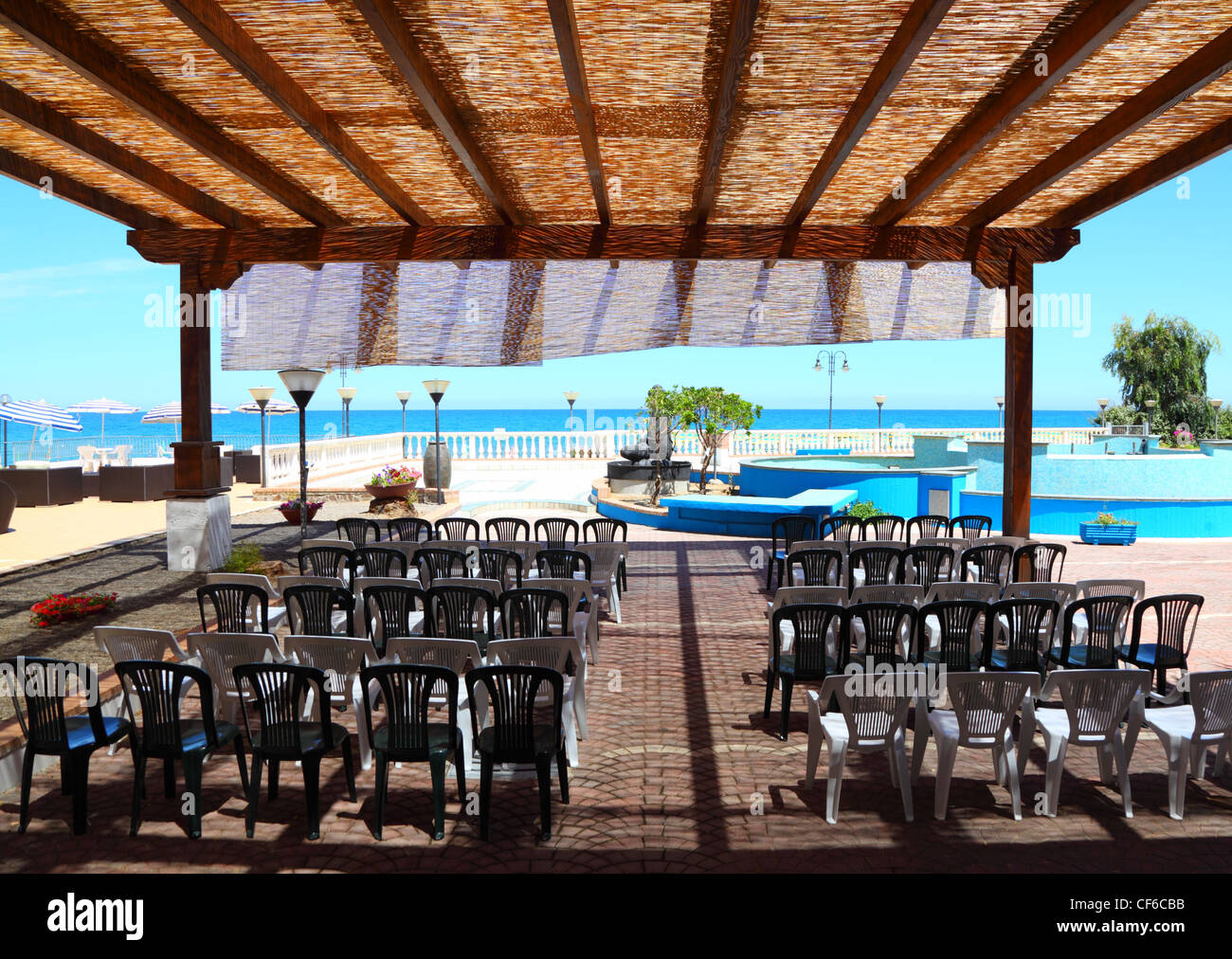 Balcony veranda sea ocean hi-res stock photography and images - Alamy