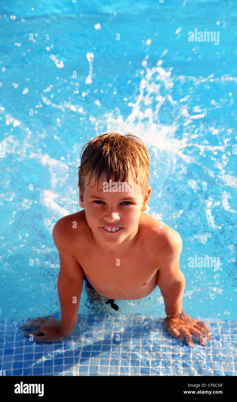Boy and splash hi-res stock photography and images - Alamy