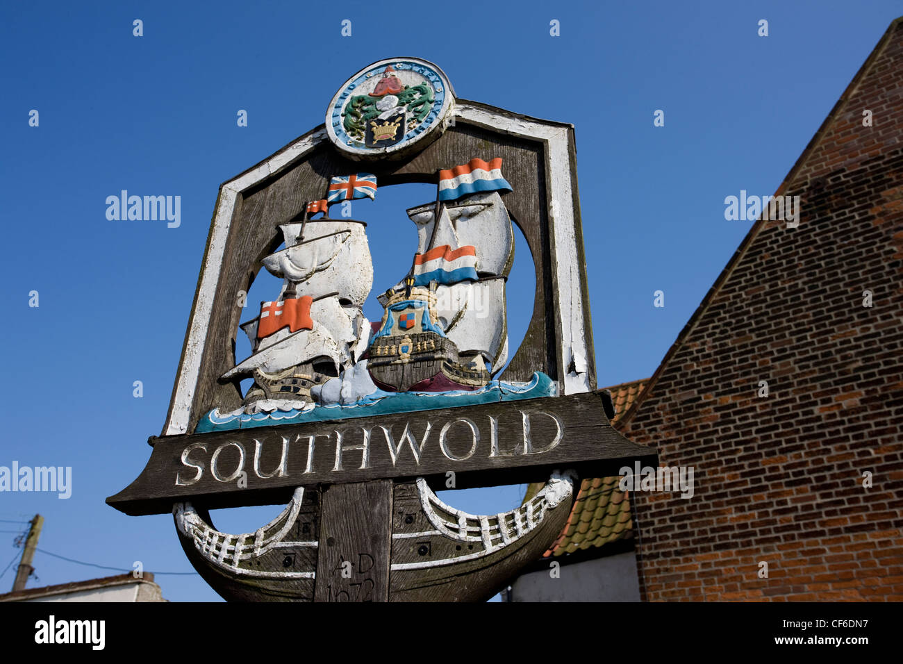 Seaside town sign hi-res stock photography and images - Alamy