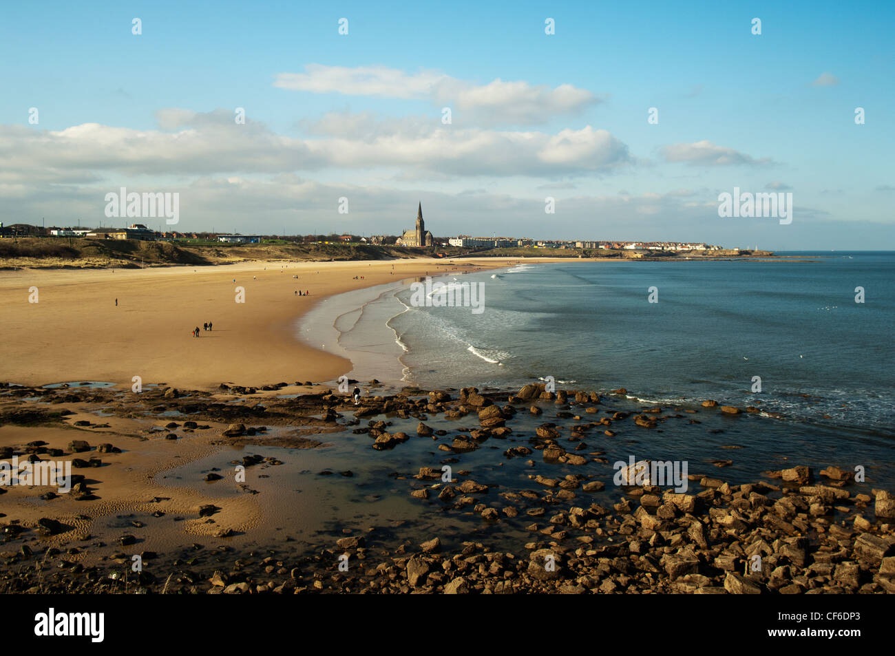 Tynemouth beach hi-res stock photography and images - Alamy