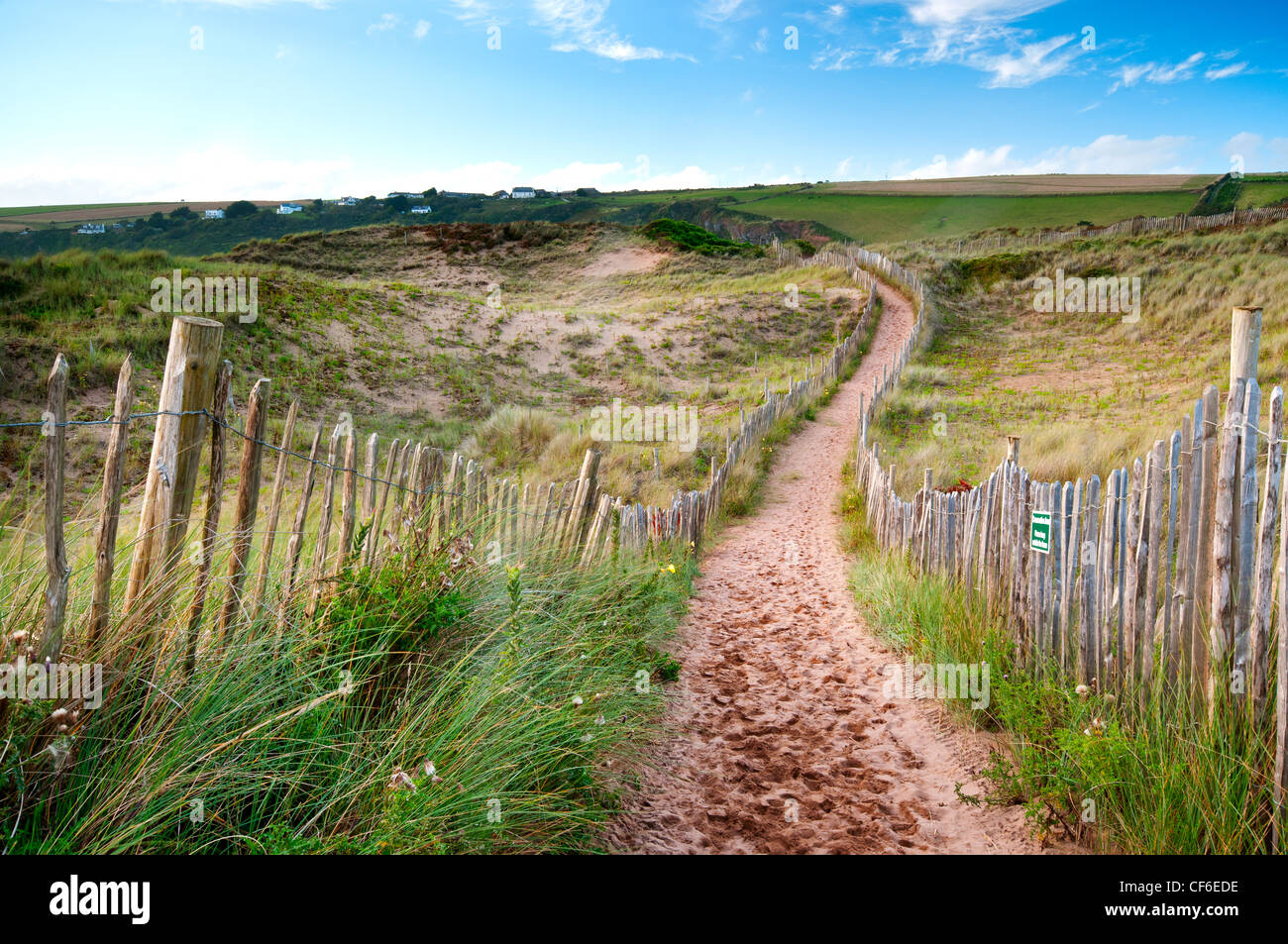 Sandy pathway through the sand dunes at Bantham Beach Stock Photo - Alamy