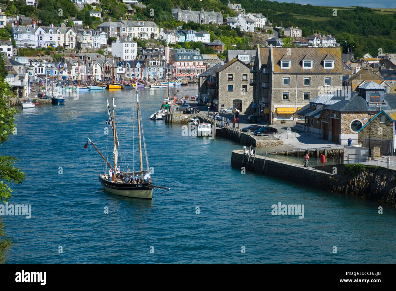 Cornish lugger hi-res stock photography and images - Alamy
