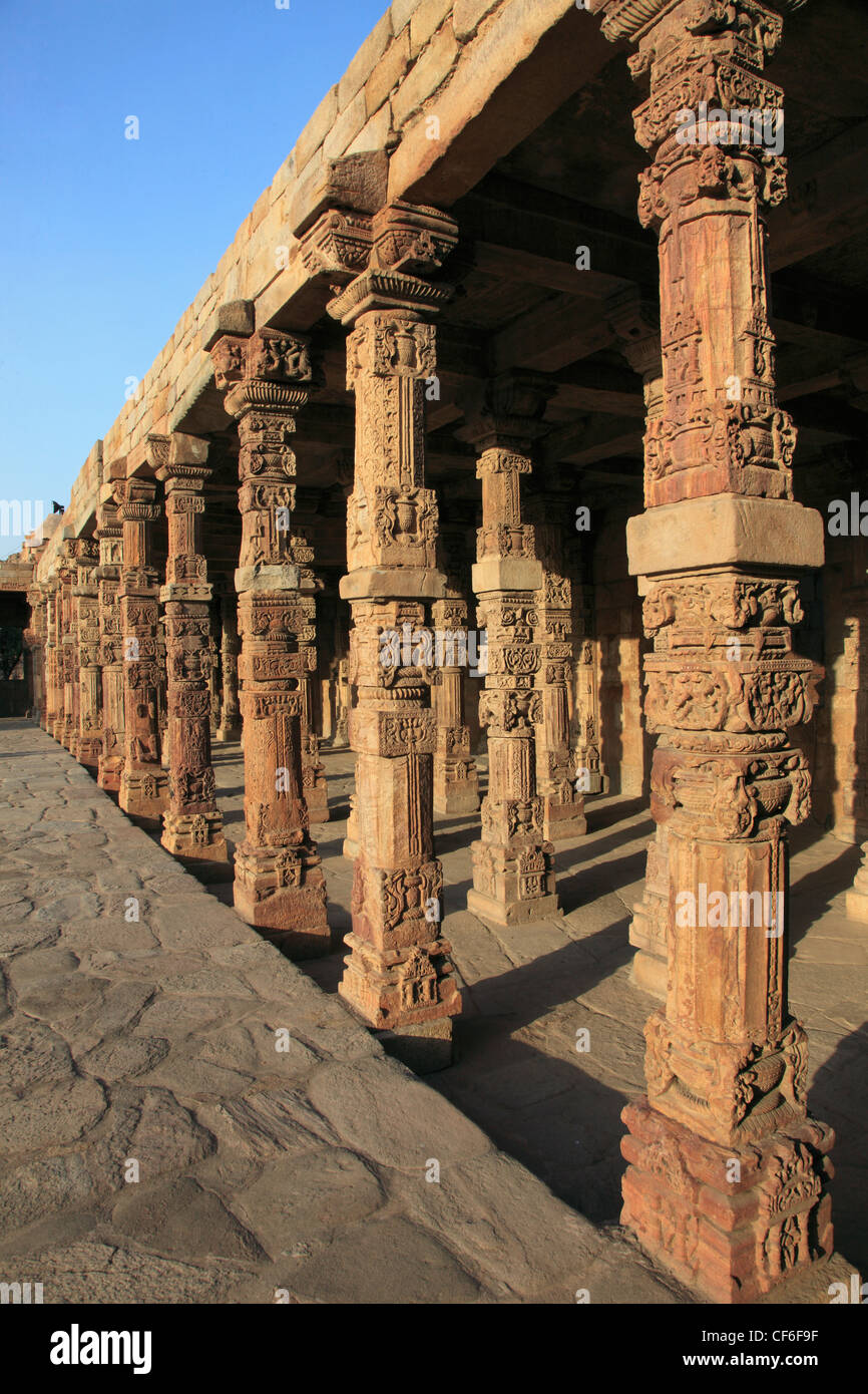Quwwatulislam Mosque Qutb Complex New Delhi India