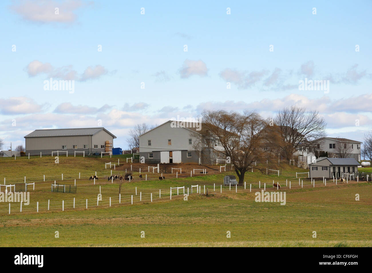 Amish house houses hi-res stock photography and images - Alamy