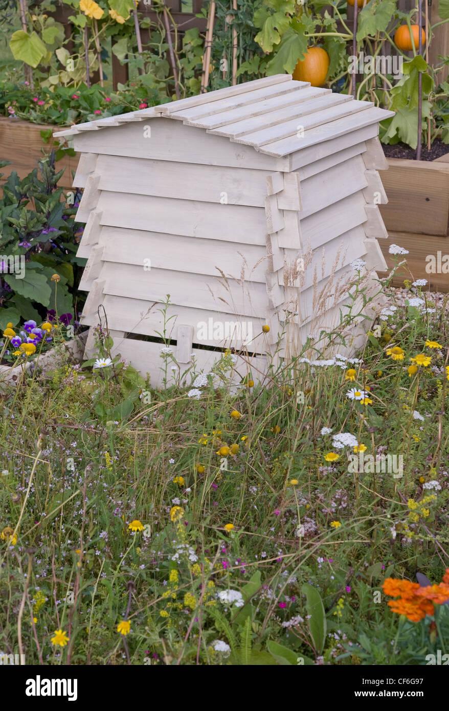 Beehive cottage hi-res stock photography and images - Alamy