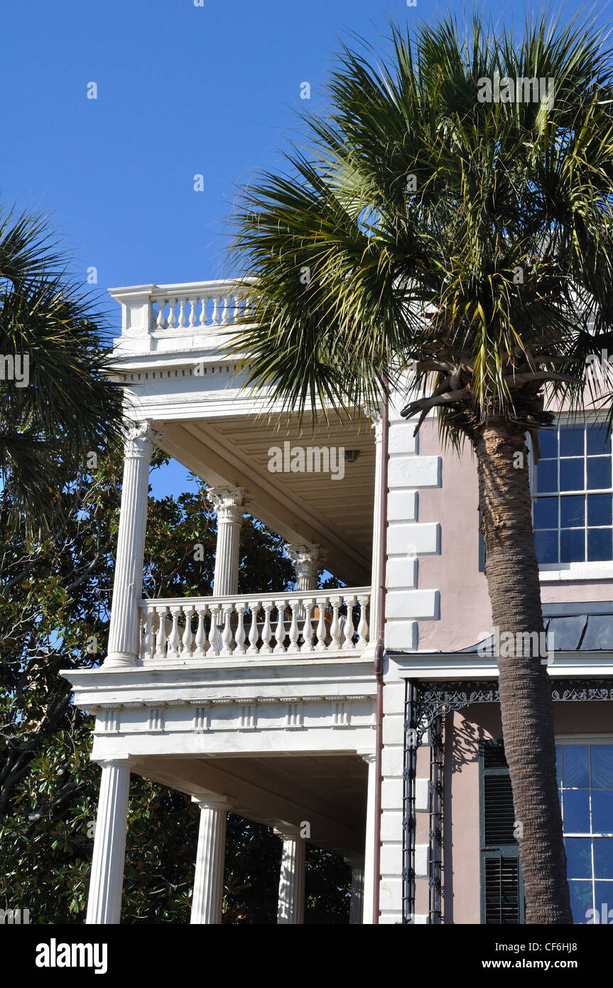 Mansion overlooking harbor in historic Charleston, South Carolina Stock ...