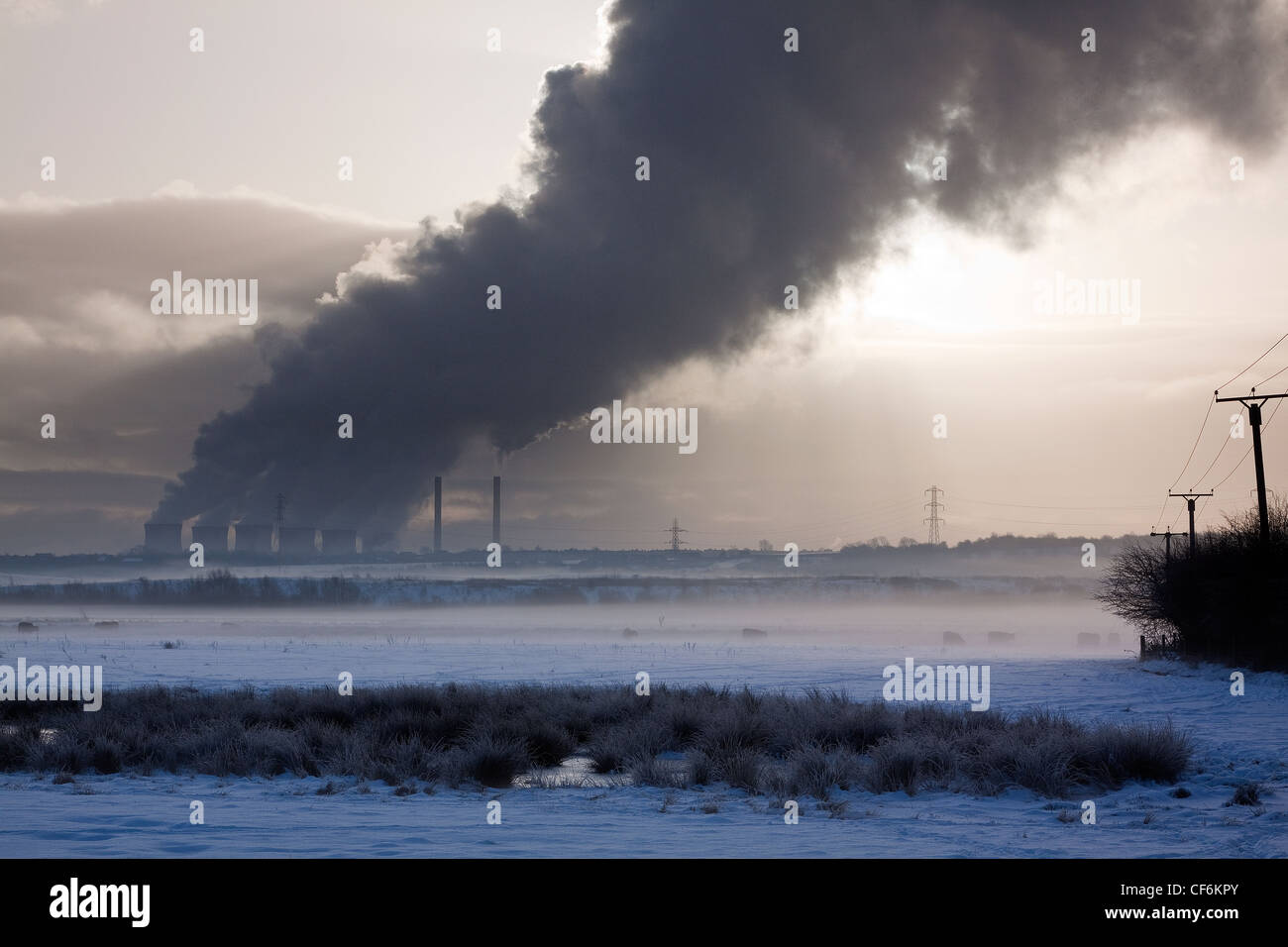 Ferry bridge power station hi-res stock photography and images - Alamy