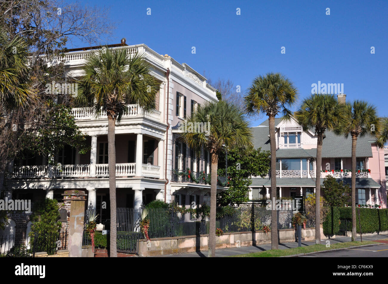 Mansion overlooking harbor in historic Charleston, South Carolina Stock ...