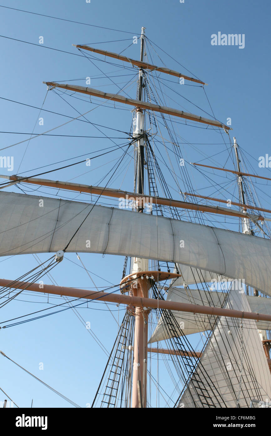 Brow of ship hi-res stock photography and images - Alamy