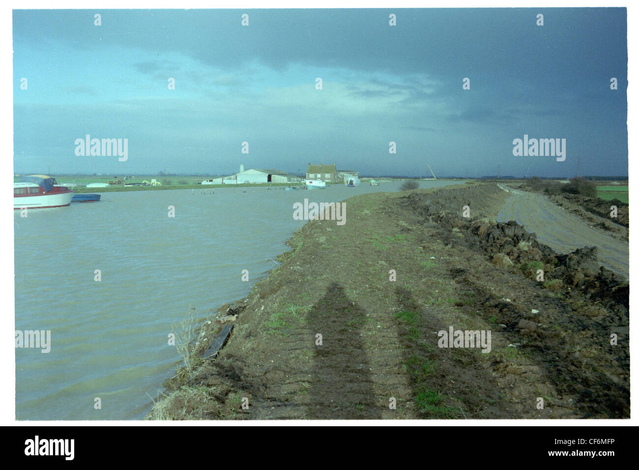 Reconstruction of flood embankments to the River Hull by what became ...