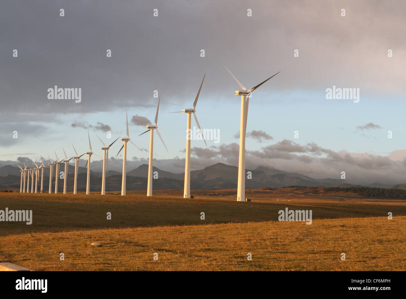 Harnessing the wind hi-res stock photography and images - Alamy