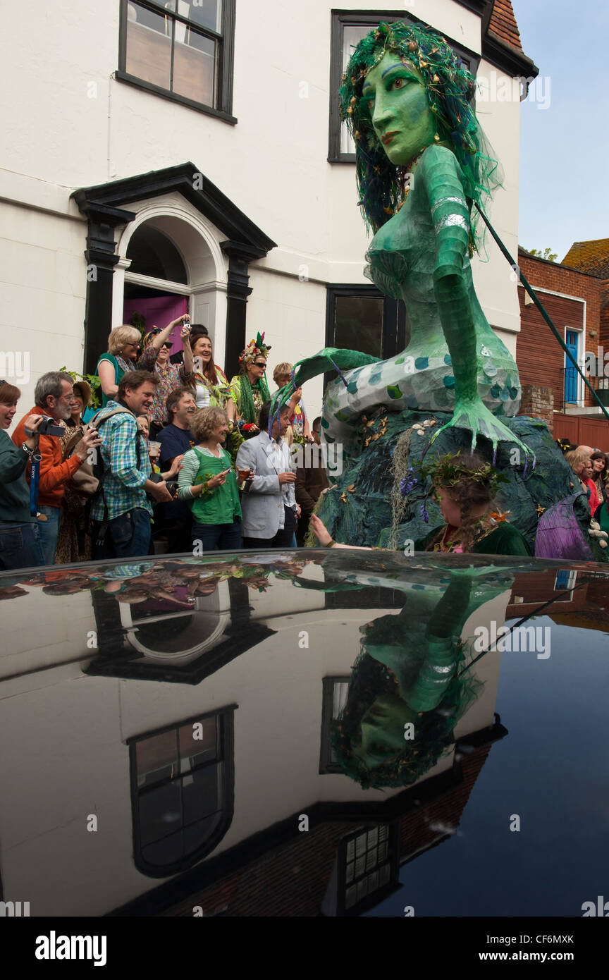 Green & Black's founders Craig Sams & Josephine Fairley with PR guru ...
